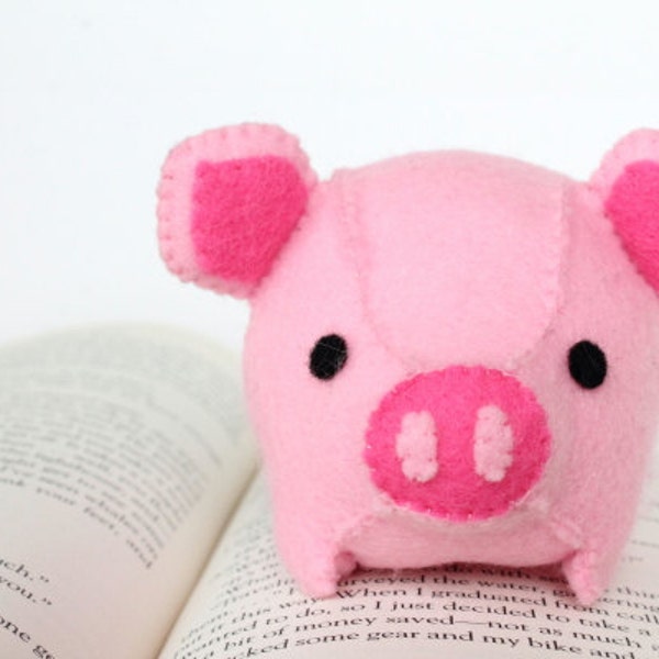 Felt Pig - Etsy