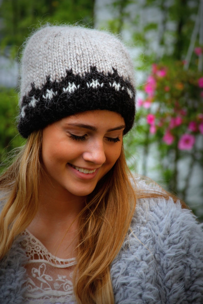 Icelandic wool hat Oatmeal Black White Warm Cozy Knit | Etsy