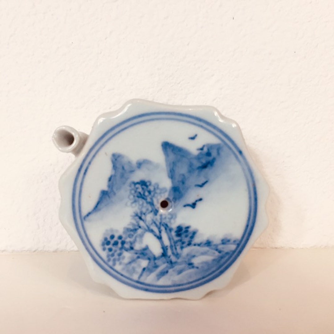 Vintage Porcelain Water Dropper Korean Japanese Signed Mountain ...