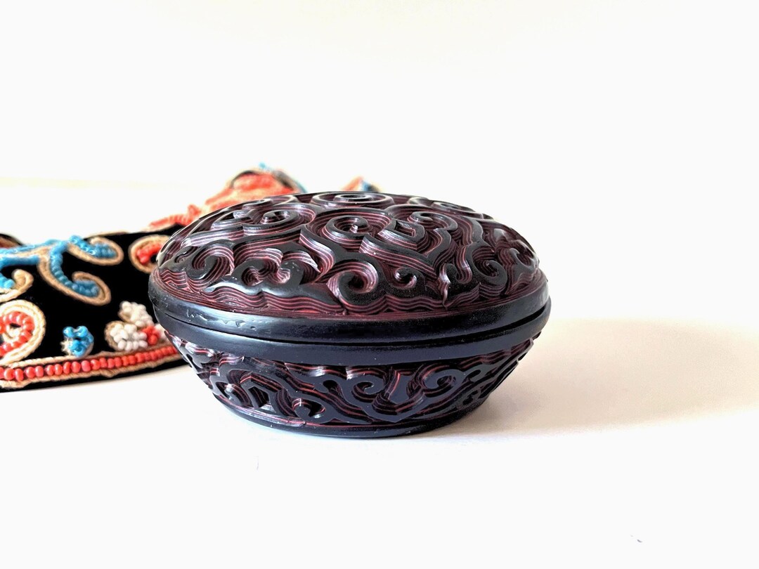 Vintage Carved Black Red Round Guri Tixi Lacquer Box | 3 Inches - Etsy