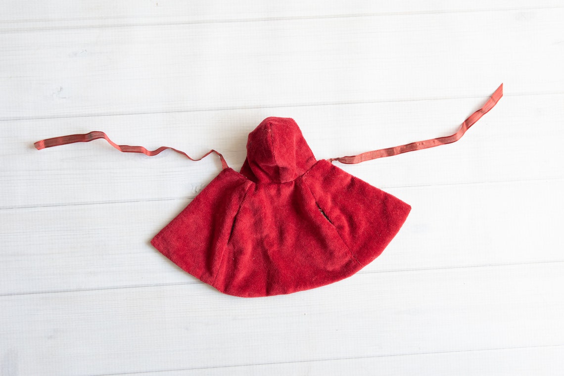 Miniature Hooded Cloak Cape Sewing Pattern Tutorial Dollhouse - Etsy