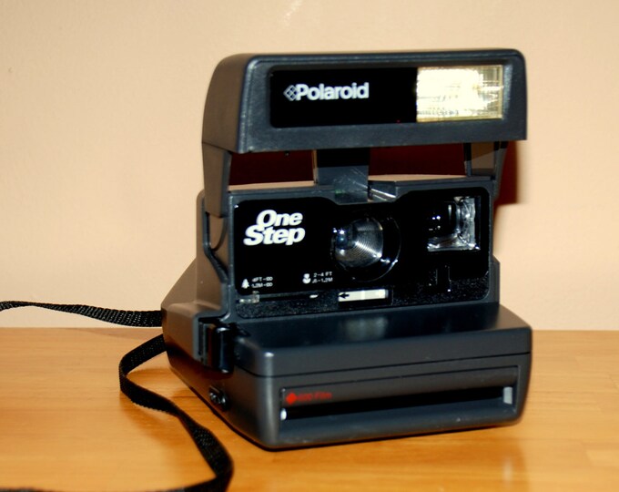 Vintage One Step Polaroid Instant Camera 600 Film 1970s - Etsy