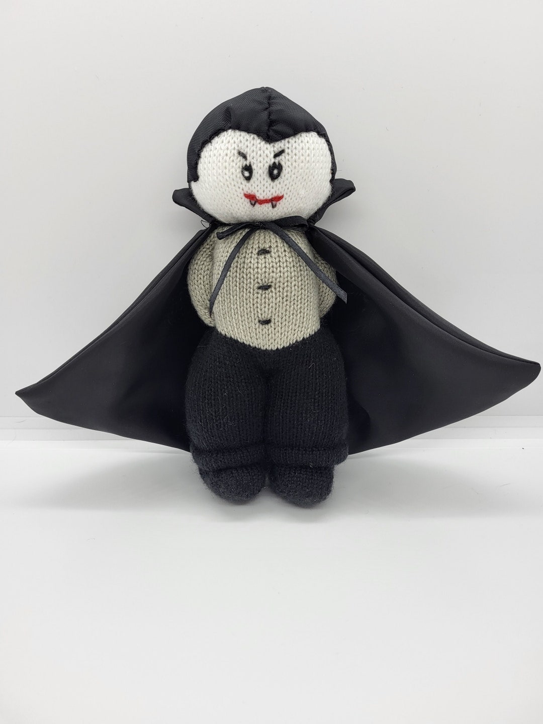Dracula CSM Pattern - Etsy
