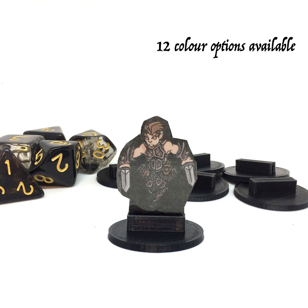 Paper Mini Holder - Dungeons and Dragons - Etsy