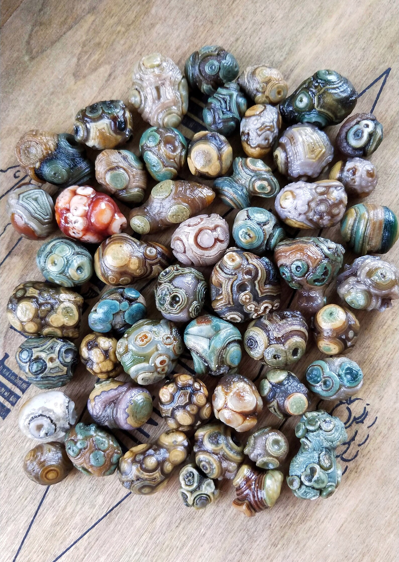 High-grade Small Gobi Eye Agate, Beads Size, From the Gobi Desert, Not ...
