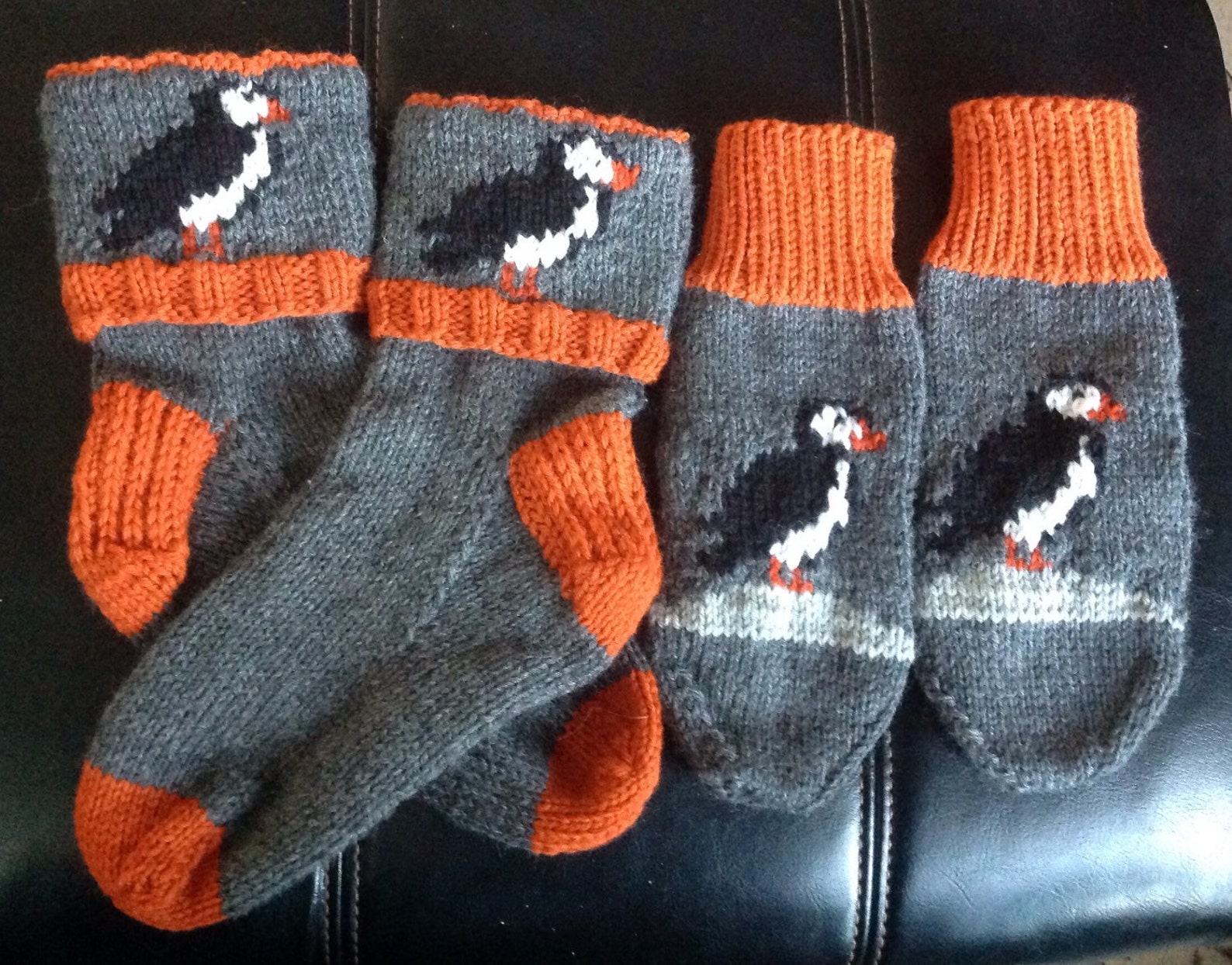 Newfoundland Puffin Socks - Etsy Canada
