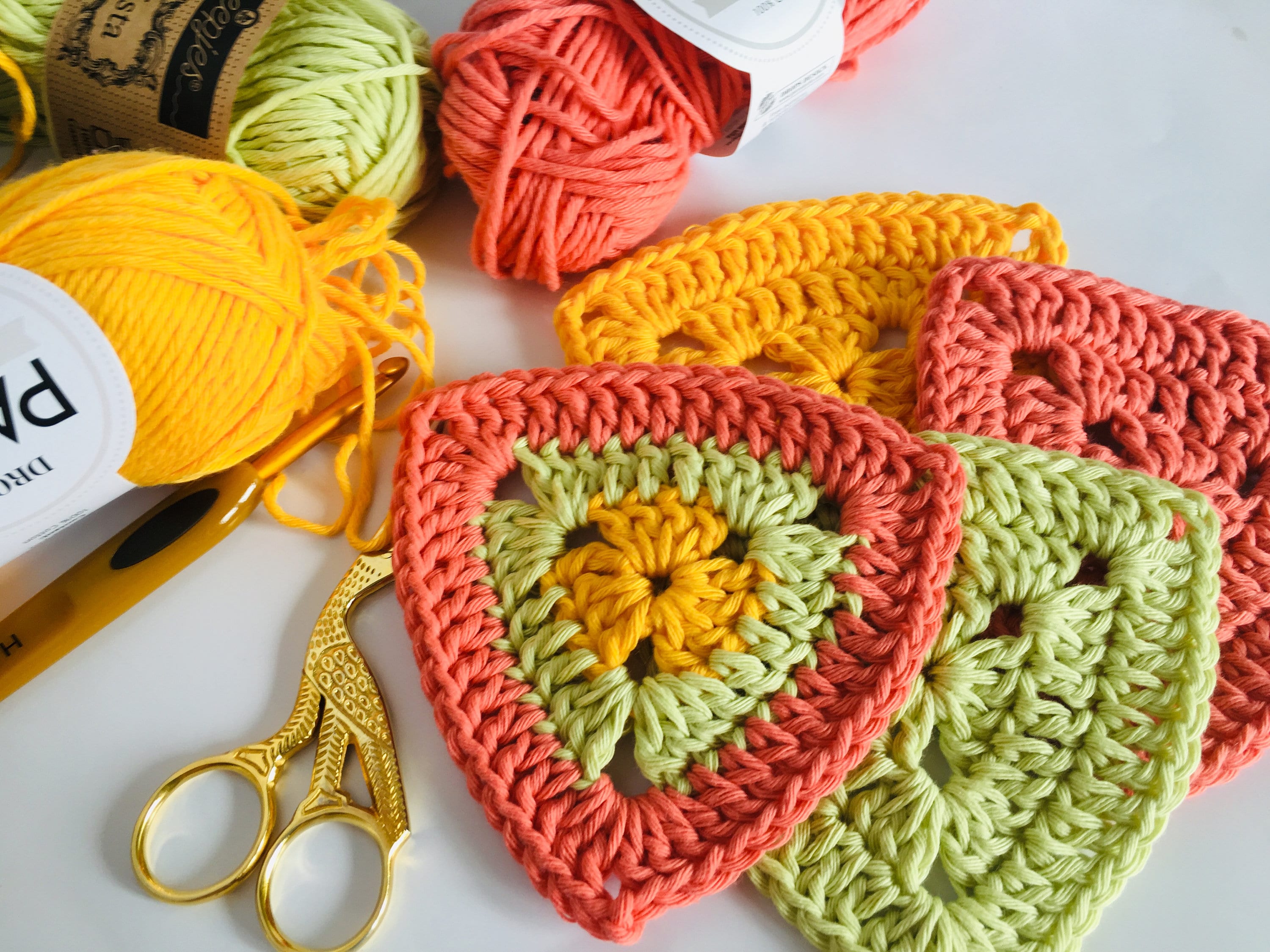 Crochet Solid Triangle Motif Pattern - PDF Crochet Pattern With Round ...