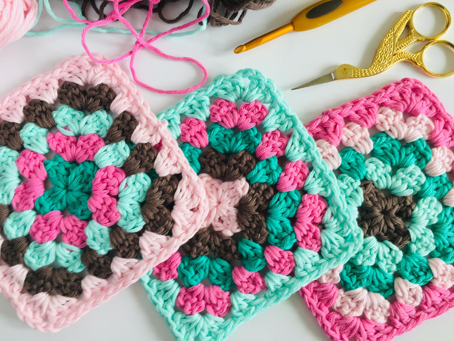 Granny Square Pattern How to Make the Perfect Granny Square - Etsy UK