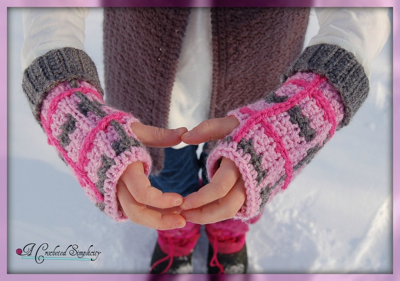 Crochet Pattern: "perfectly Plaid" Wristers Fingerless Gloves ...