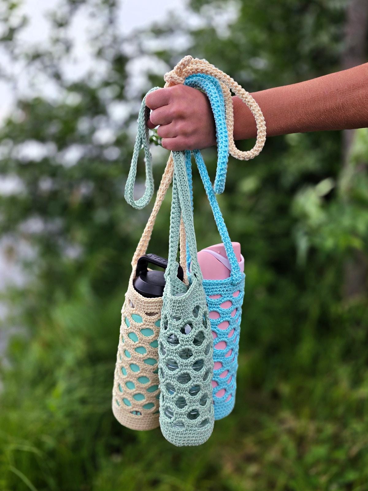 CROCHET PATTERN | Ocean Reef Crochet Water Bottle Holder | Water Bottle ...