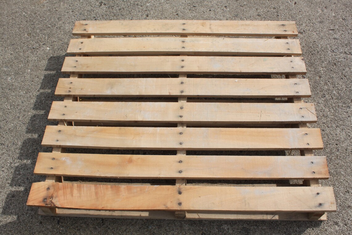 The Ultimate Guide to Working With Pallets Includes Plans - Etsy