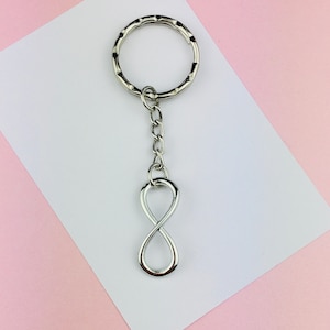 Infinity Keychain, Eternity Symbol Keyring, Couples Gifts Housewarming ...