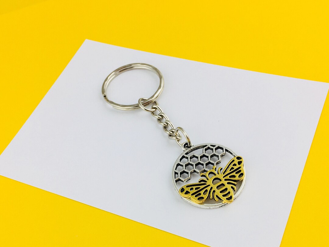 Honeycomb and Bee Keychain, Housewarming Gift for Her, Bug Lover Gift ...