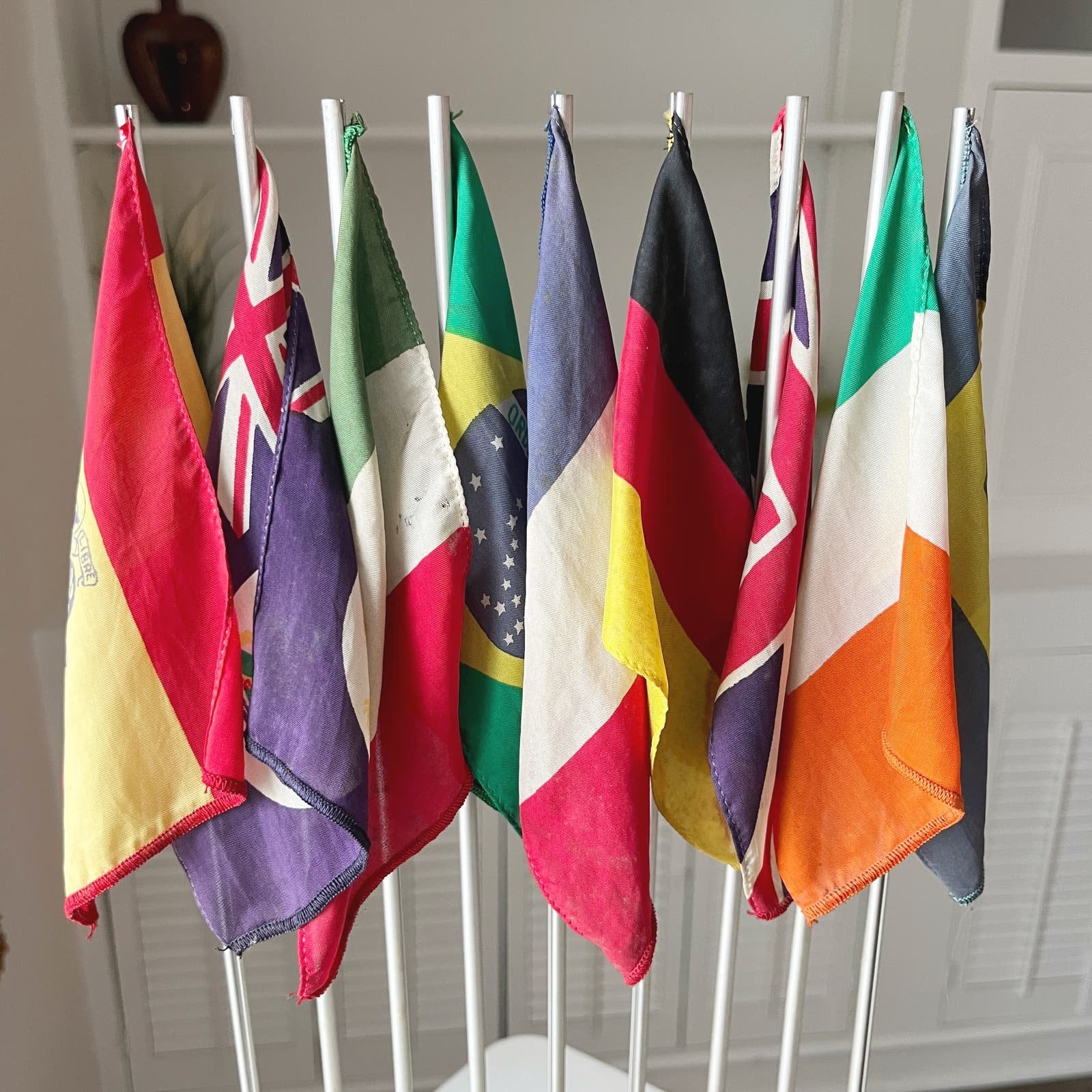 Vintage 60s Nine Flags International Shaving Cologne Set Colton Company ...