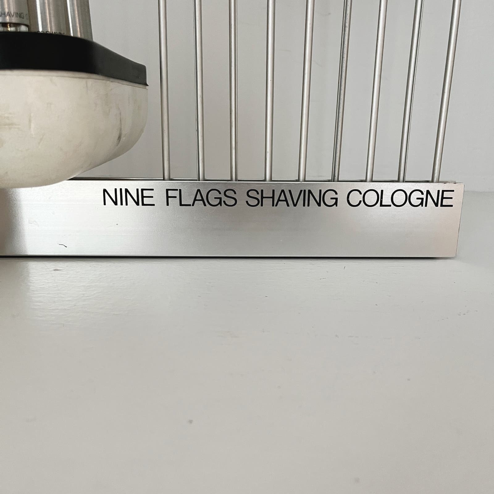 Vintage 60s Nine Flags International Shaving Cologne Set Colton Company ...