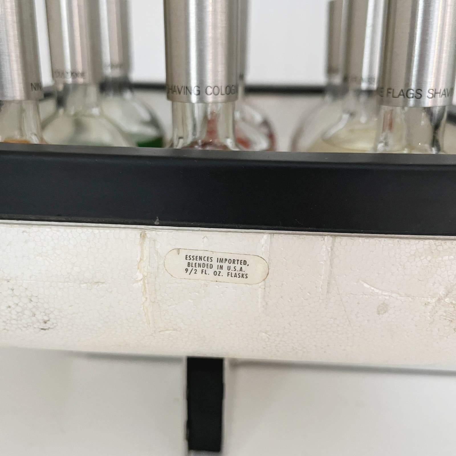 Vintage 60s Nine Flags International Shaving Cologne Set Colton Company ...