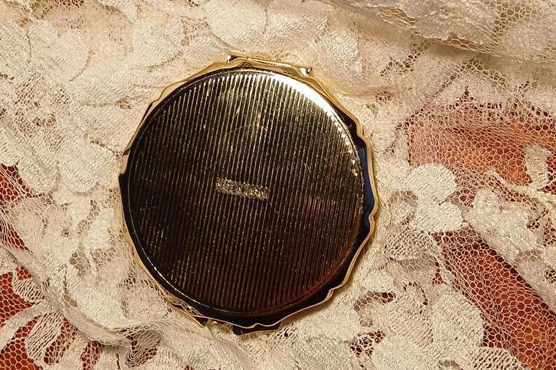 Vintage 60s Made in Japan Compact /mirror/powder - Etsy Australia