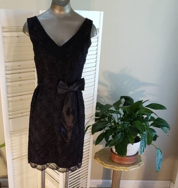 Vintage 50s/60s Black Lace LBD V Neck Low Back Very Audrey - Etsy
