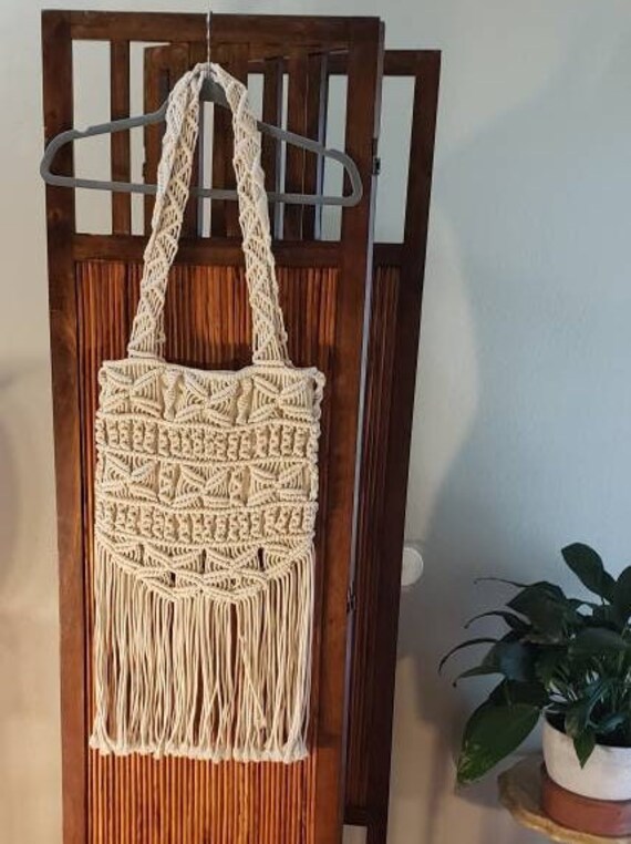 Vintage 1970s macrame with - Gem