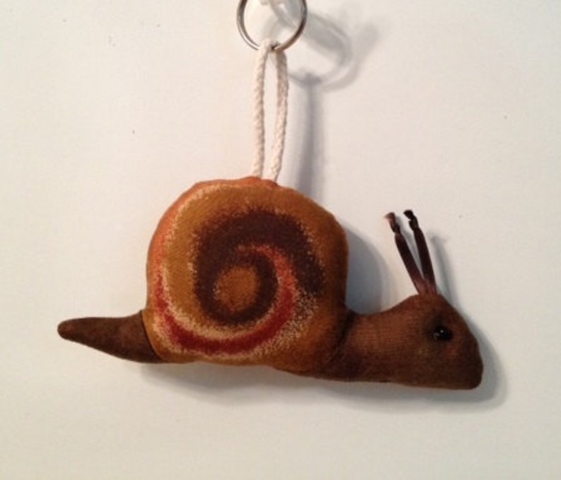 2 COLORS OPTIONS Fabric Snail Keychain Ornament Accessory - Etsy