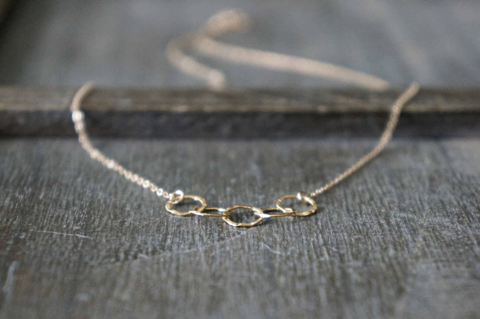 Five Entwined Circles Necklace / Tiny Gold Linked Hammered Infinity ...