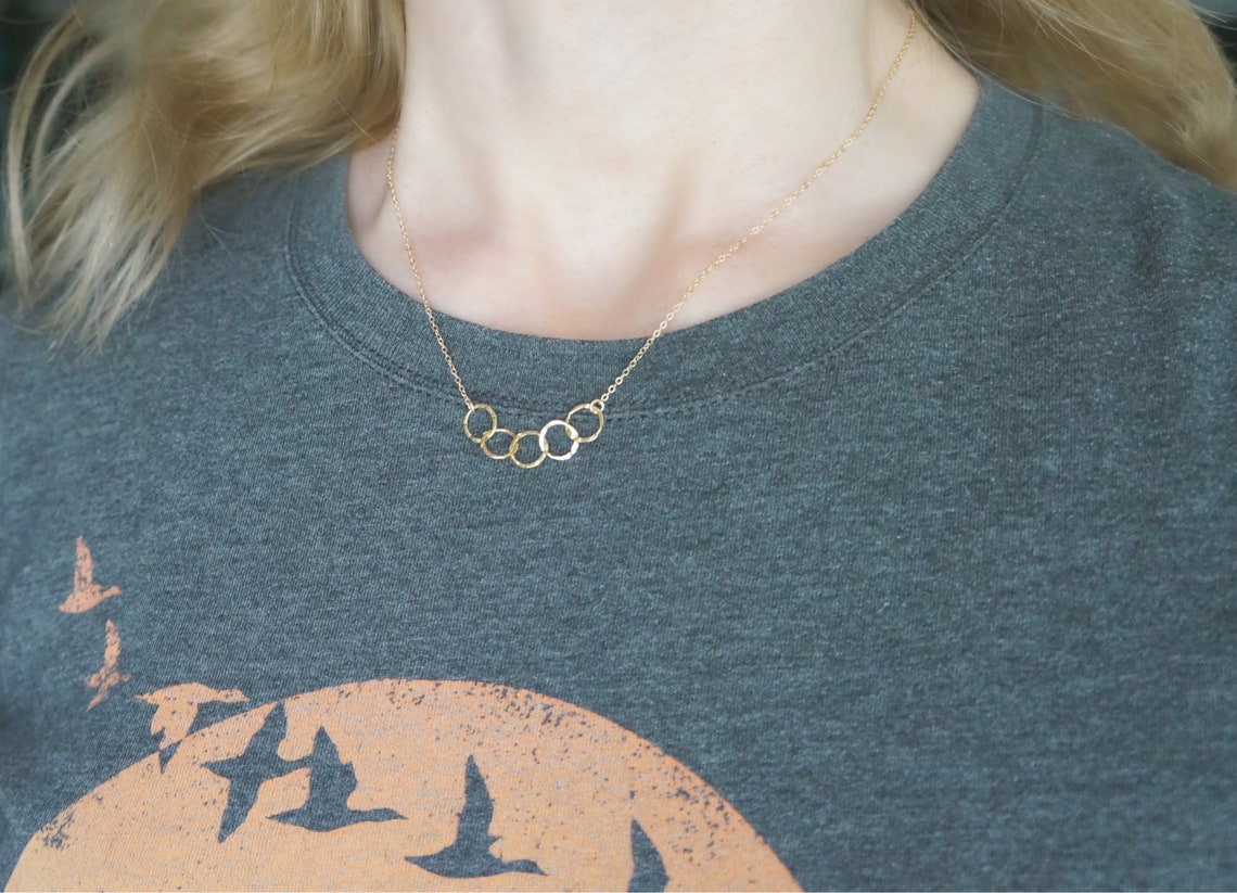 Five Entwined Circles Necklace / Tiny Gold Linked Hammered Infinity ...