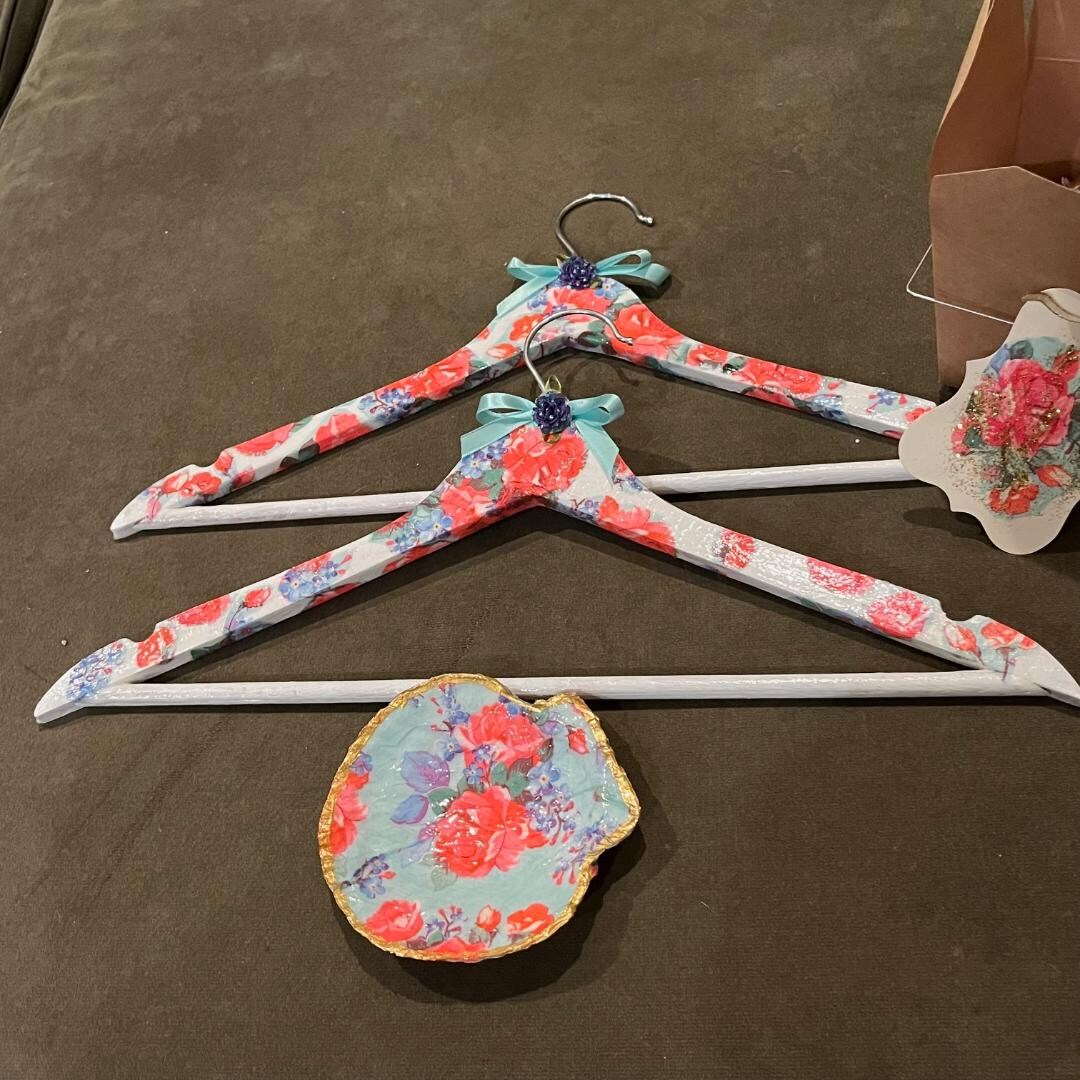 Fancy Hangers and Shell Combo - Etsy
