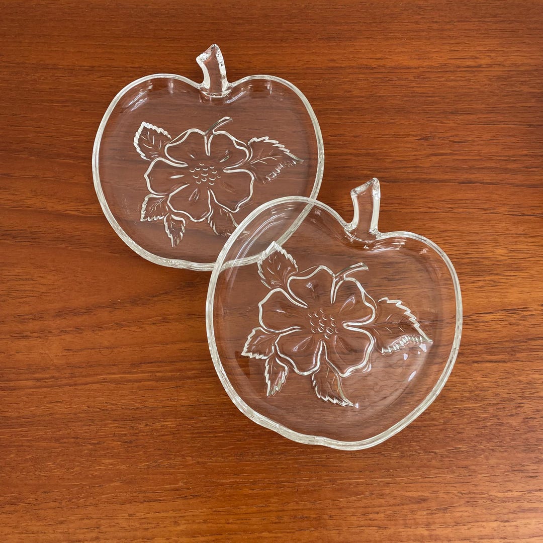 Hazel Atlas Apple Glass Plates – Set of 2 - Etsy