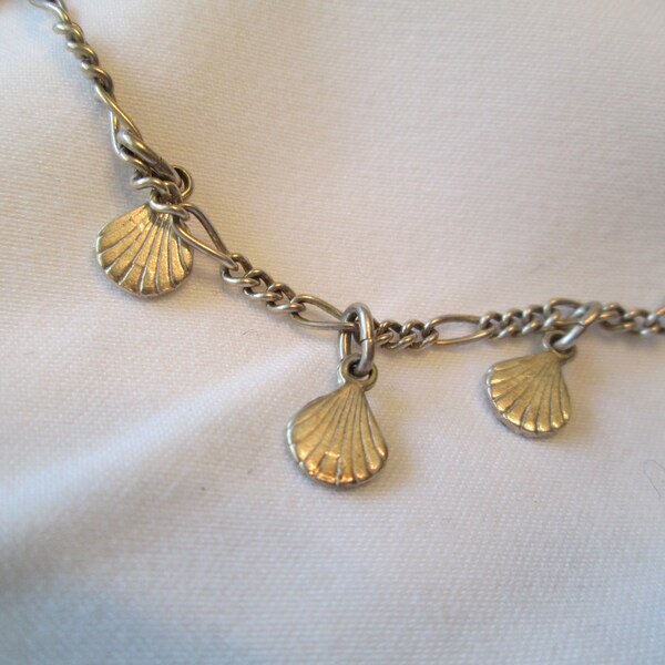 Silver Seashell Bracelet - Etsy