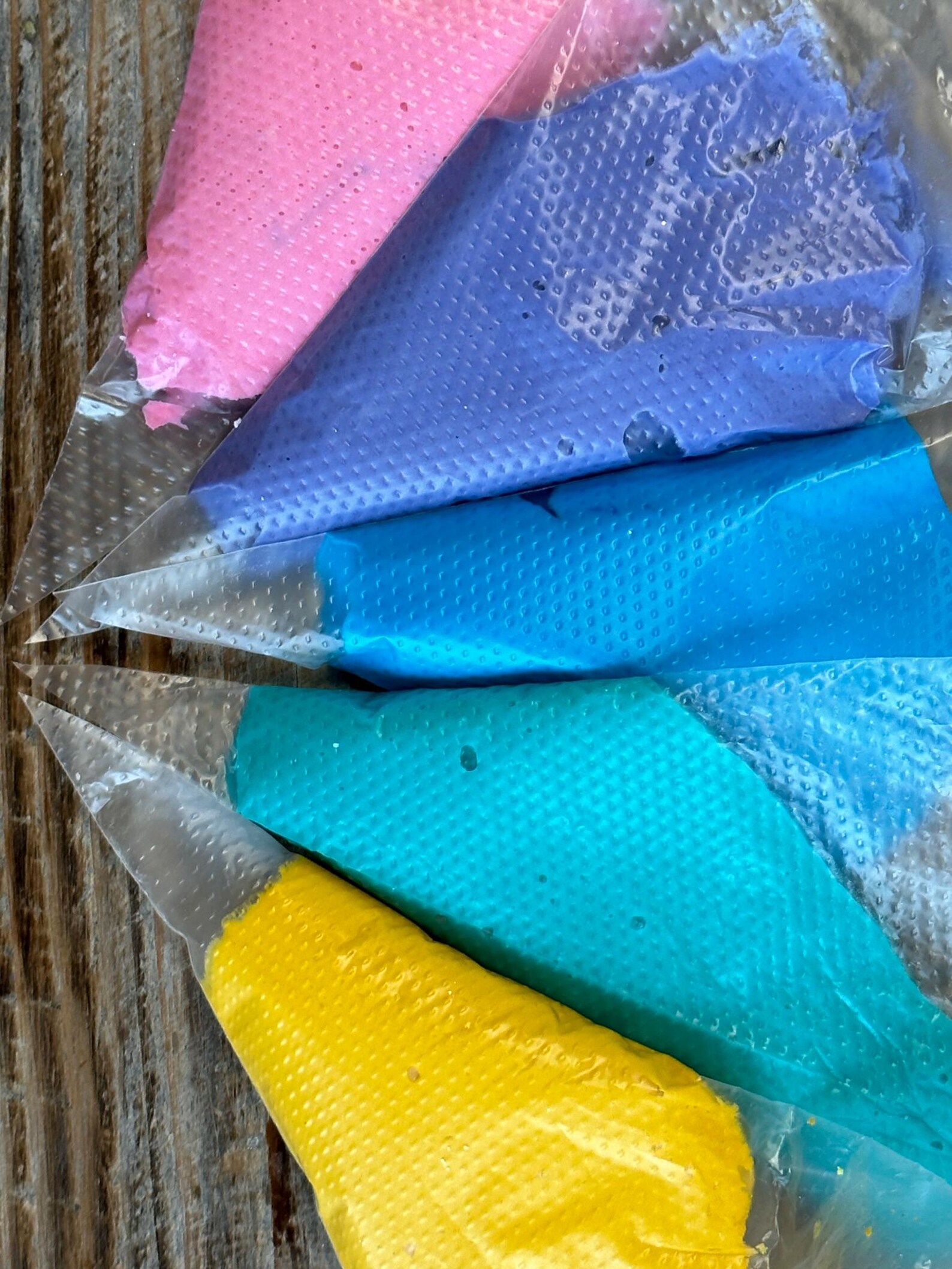 Extra Royal Icing Frosting Bags for Decorating Sugar Skulls Halloween ...
