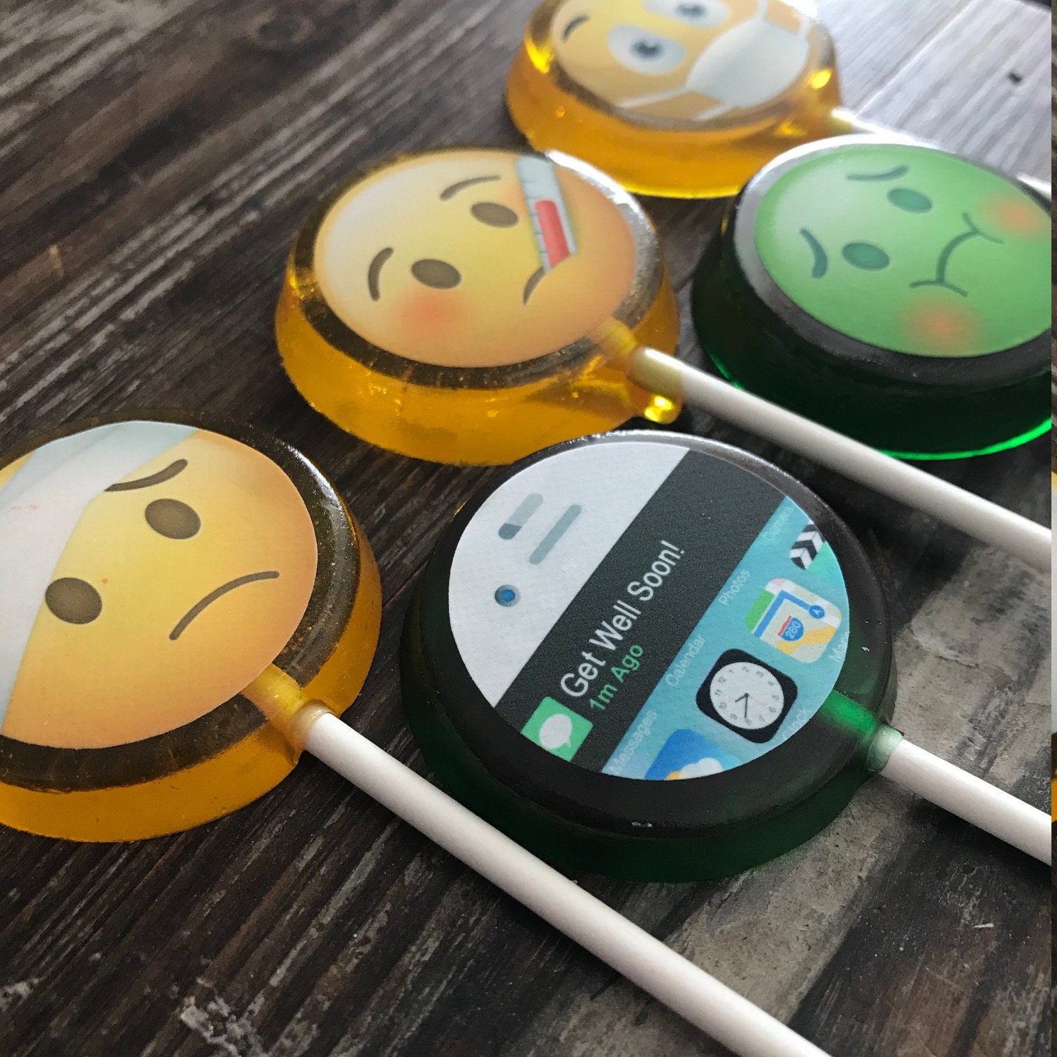 Emoji Hard Candy Lollipops, Birthday Party Favors, Emoji Party Treats ...