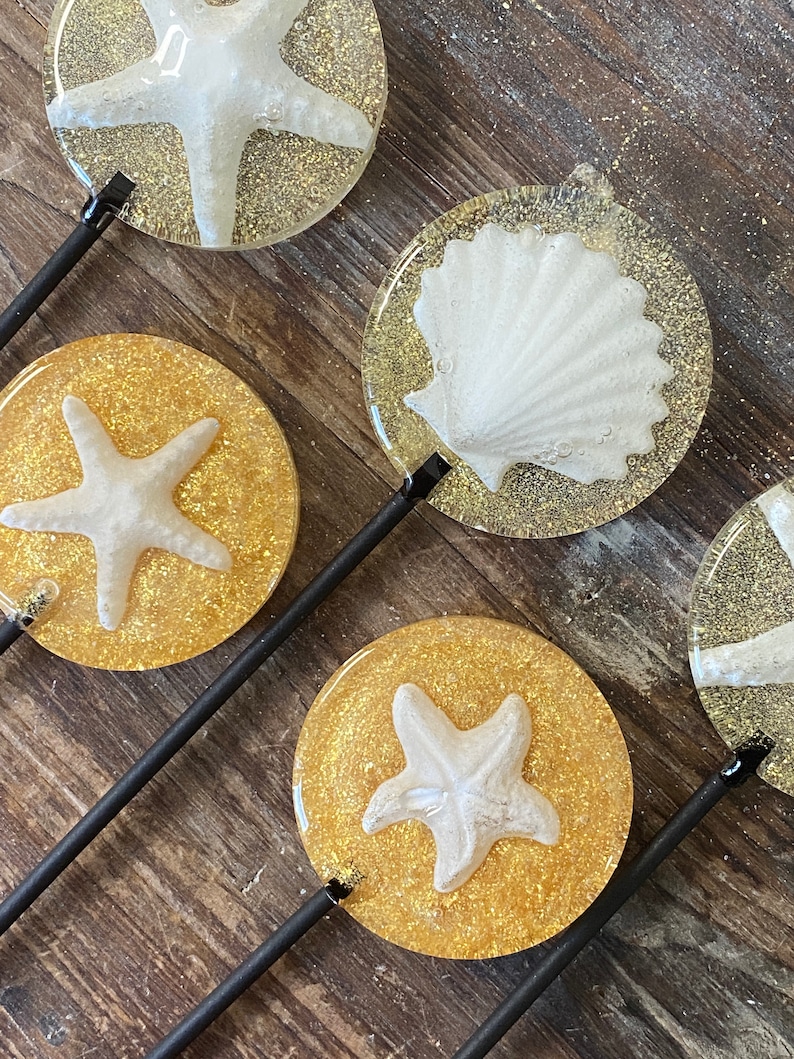 Beach Themed Lollipops With Edible Shells and Food Grade Glitter Made ...
