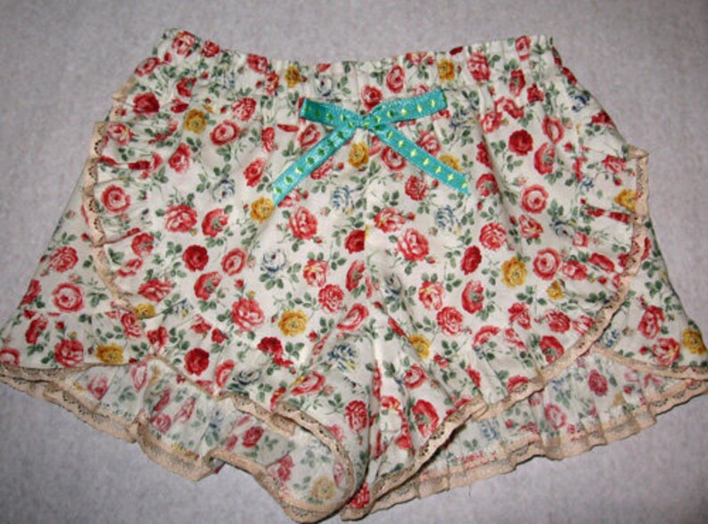 Girl's Ruffled Shorts Sewing Pattern, Ruffled Shorts Pdf Sewing Pattern ...