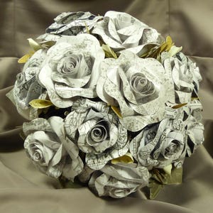 Map Bouquet Paper Roses Created From Middle Earth Maps Posy - Etsy