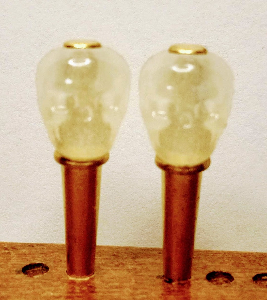 2 Cribbage Board Pegs Transparent Glow in the Dark Skull Tops on Gold ...