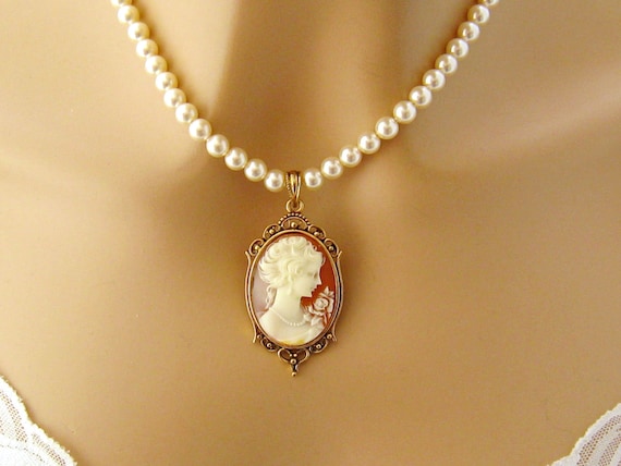 Victorian Cameo Necklace