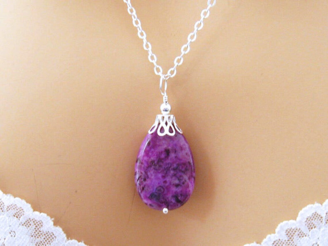 Collier pendentif violet, Collier violet en pierre d’agate, Bijoux ...