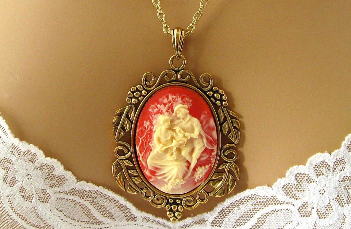 Black Cameo Necklace Romantic Black and White Cameo Romantic | Etsy