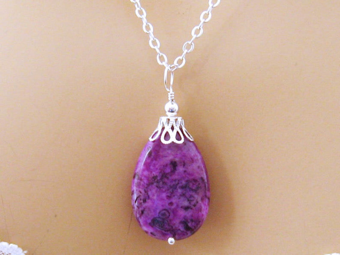 Collier pendentif violet, Collier violet en pierre d’agate, Bijoux ...