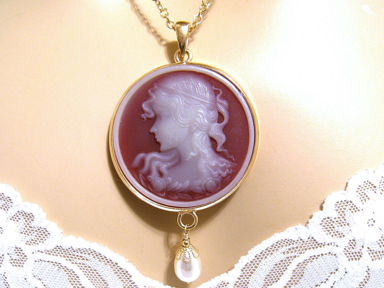 Cherry Red Cameo Necklace: Victorian Woman Round Cameo - Etsy