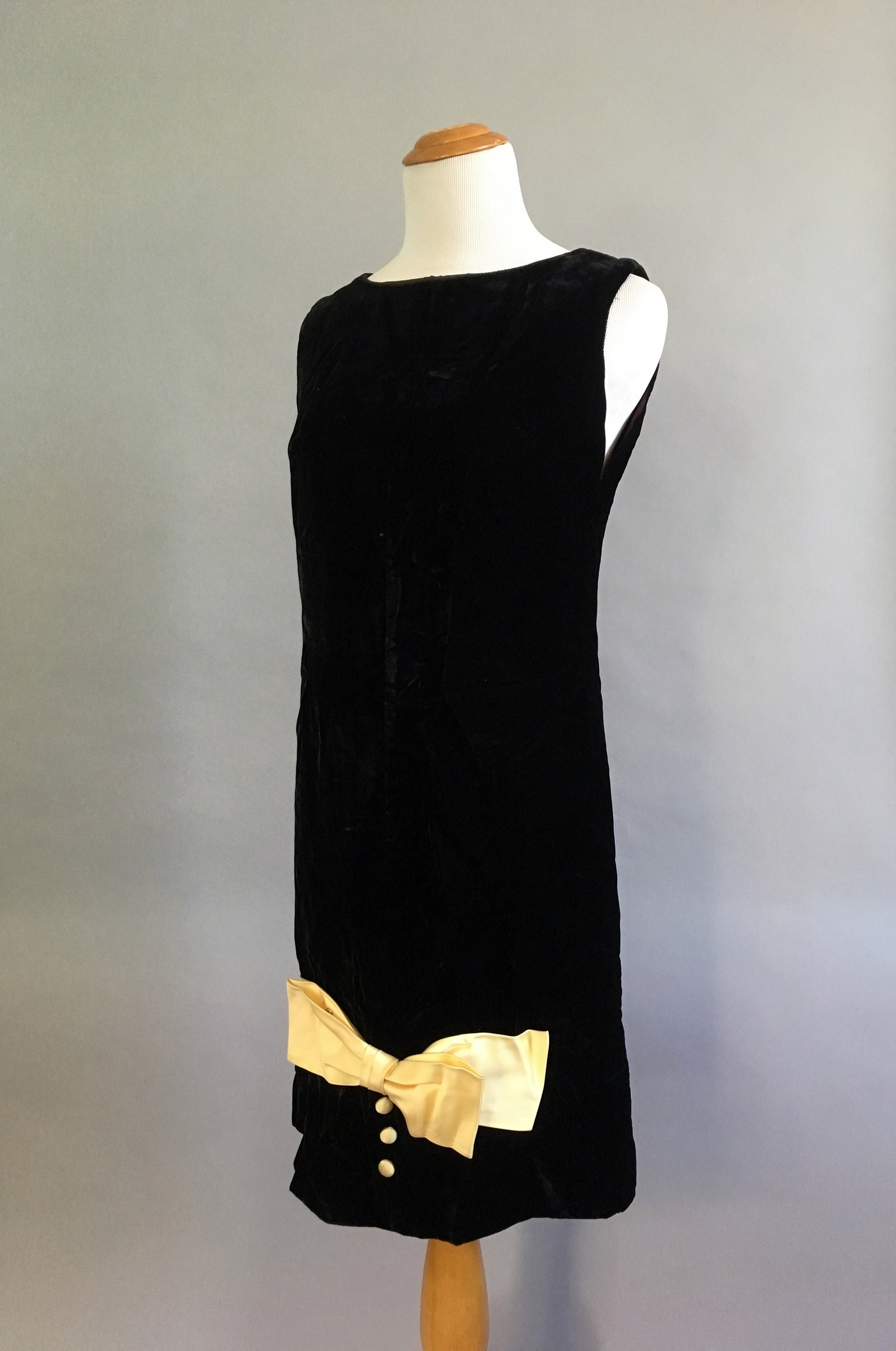 Vintage 1960s Mod Dress Black Velvet Dress Wiggle Little Black | Etsy