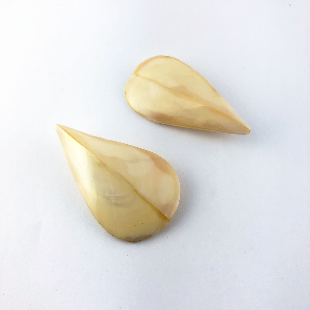 Extra Large Mother of Pearl Puffy Teardrop Beads, 52mm, Vintage ...