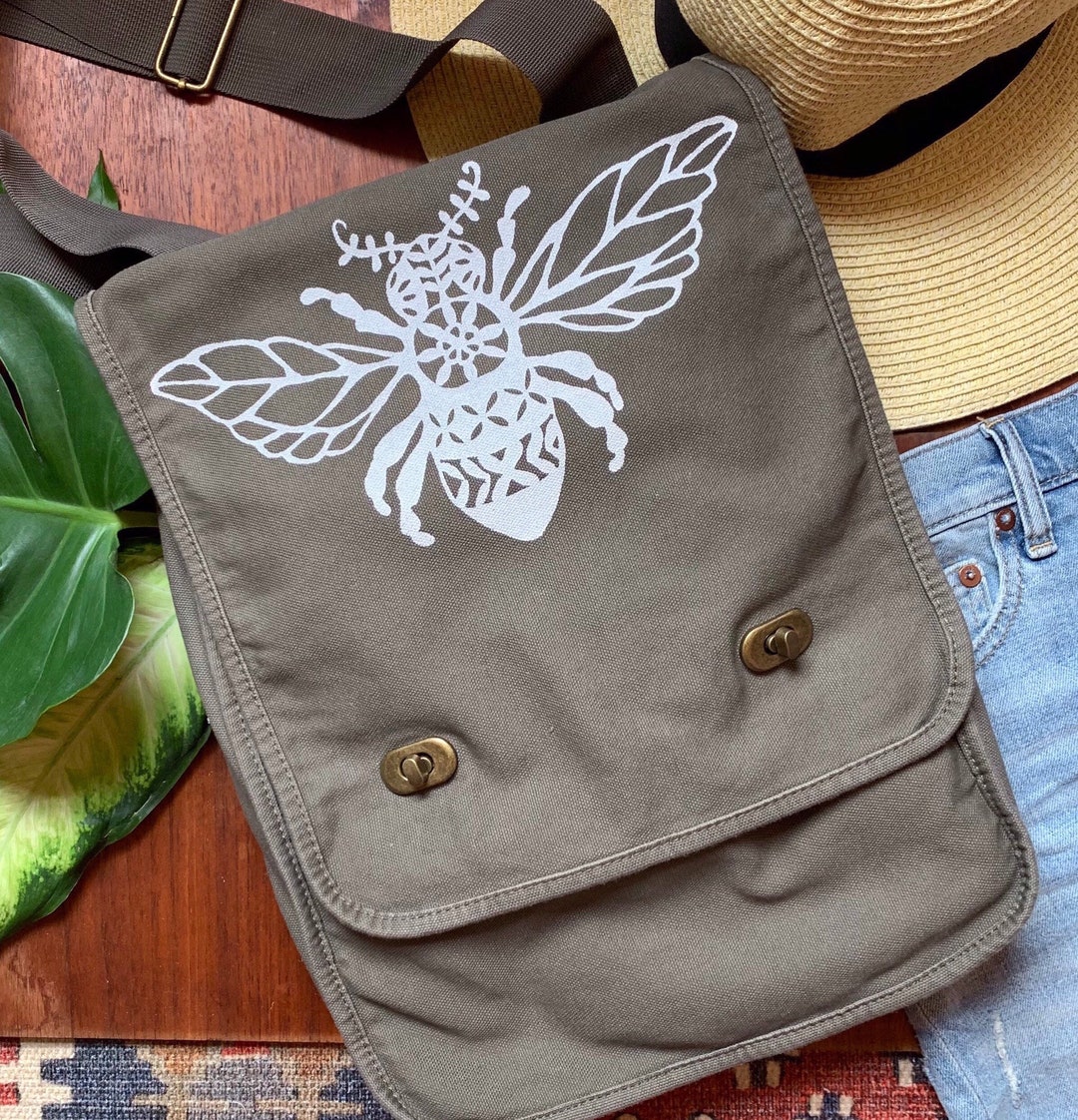 Bee Messenger Bag, Bee Tote Bag, iPad Bag, iPad Messenger Bag, Save the ...