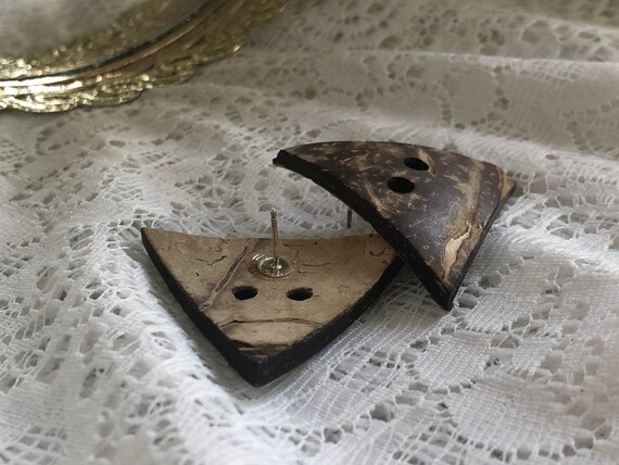Vintage 90s wooden "inverted" triangle buttons, repur… - Gem