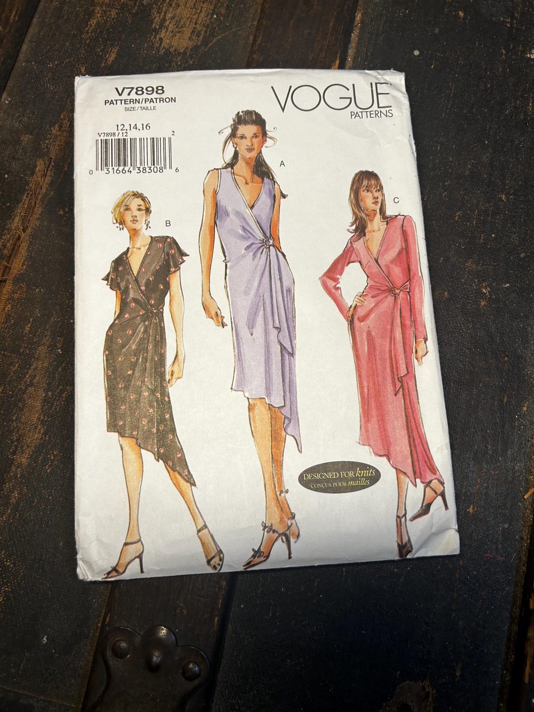 Vogue Sewing Pattern 7898. Sizes 12-14-16. New and Uncut. - Etsy