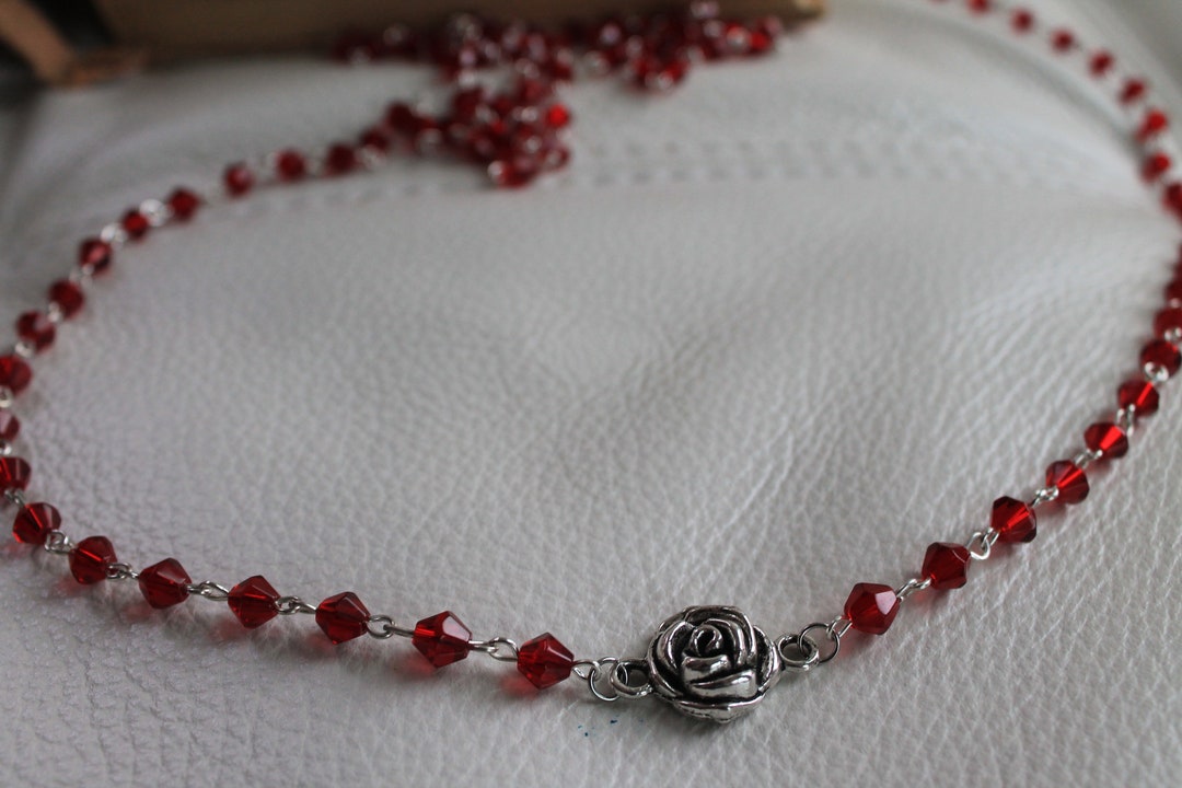 Capulet Rose Necklace - Etsy