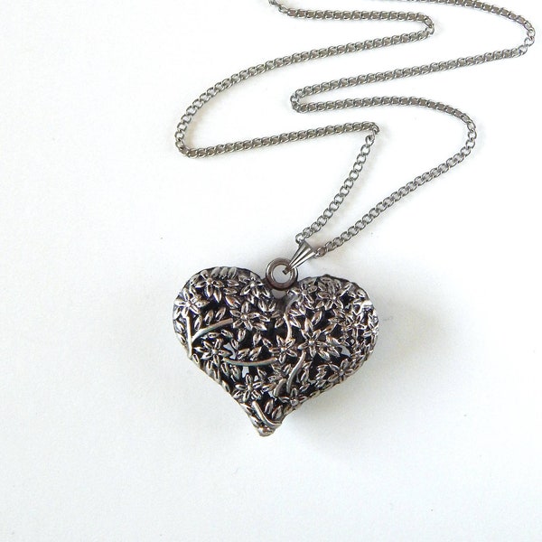 Filigree Heart - Etsy