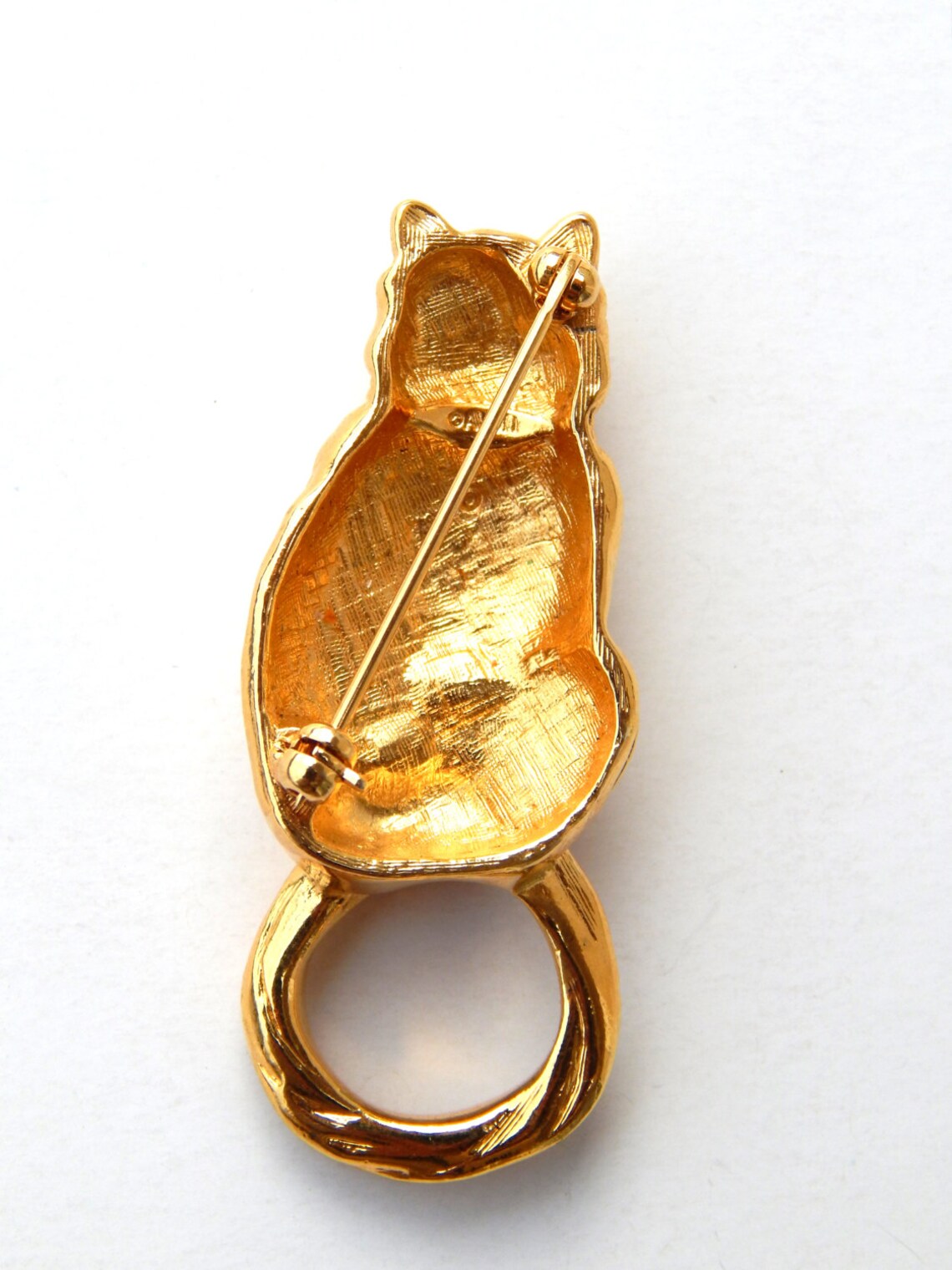 AVON Cat Pin Gold Tone, Golden Cat Rhinestone Eyes Brooch Pin, Cat ...