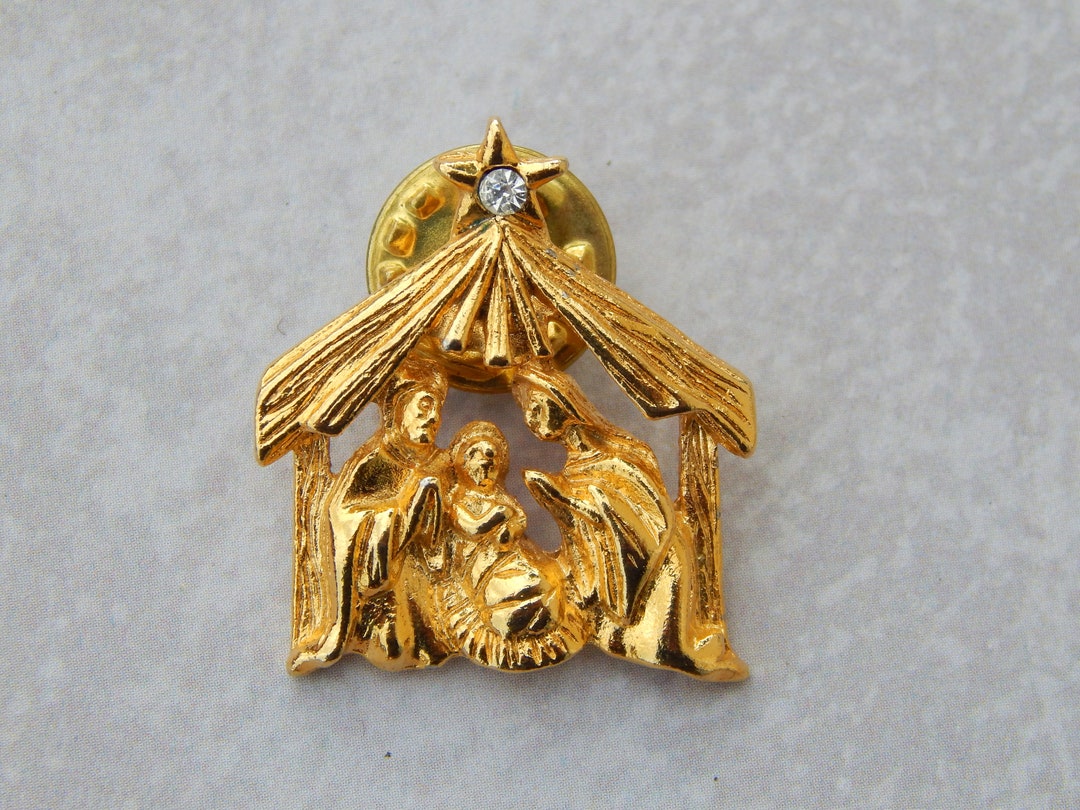 Nativity Christmas Pin Lapel Pin Baby Jesus in the Manger - Etsy