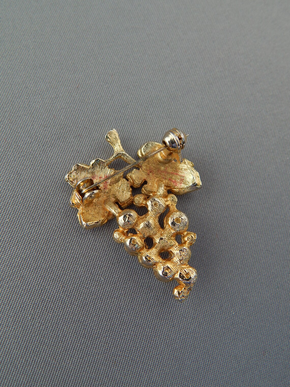 Pearl Grapes Pin, Enamel Faux Pearl Grape Cluster Pin, Mid Century ...